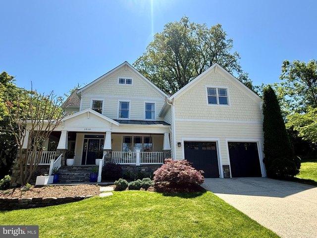 3939 N Wakefield St, Arlington, VA 22207