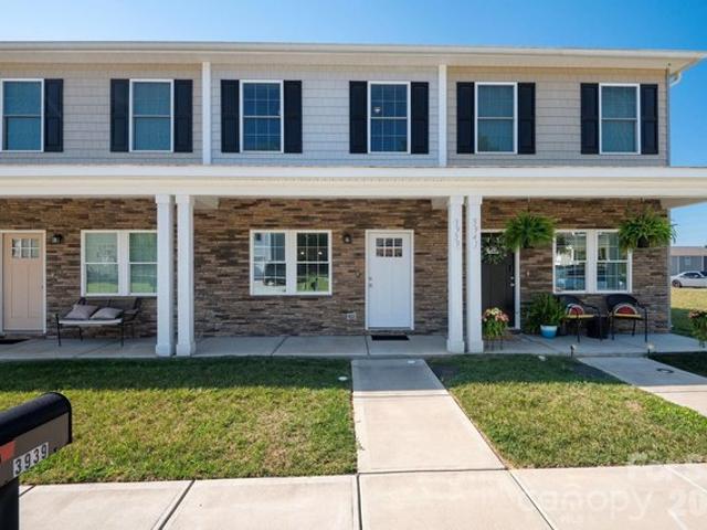 3939 Newhall Dr NW, Hickory, NC 28601