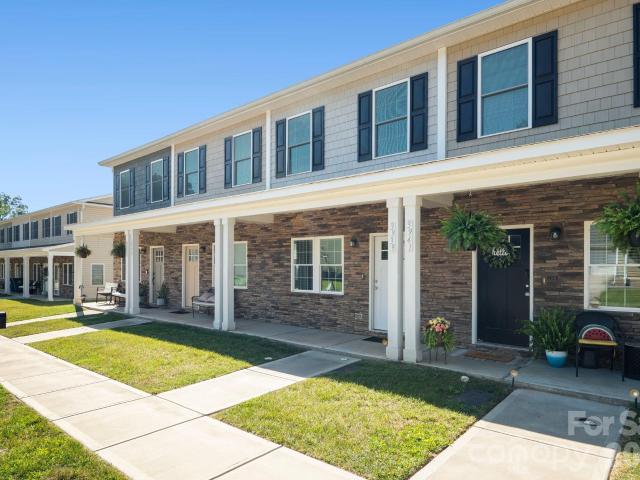 3939 Newhall Drive