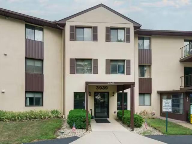 3939 KARL RD APT 207, COLUMBUS, OH 43224 Condo/Townhome For Sa.