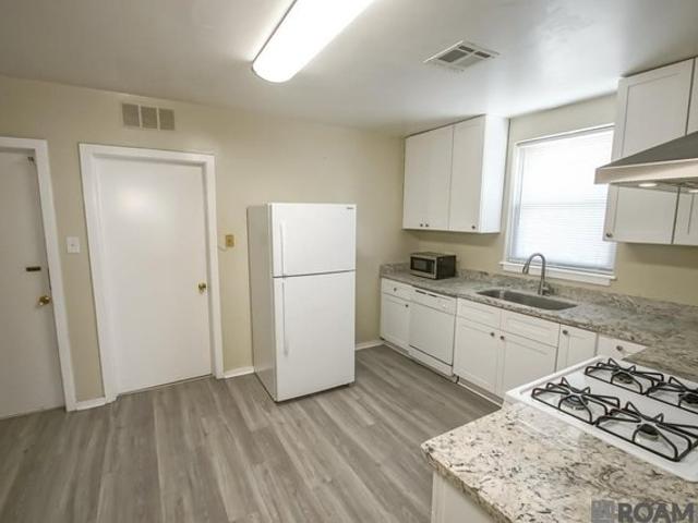 3939 3 Bauvais St, Metairie, LA 70001