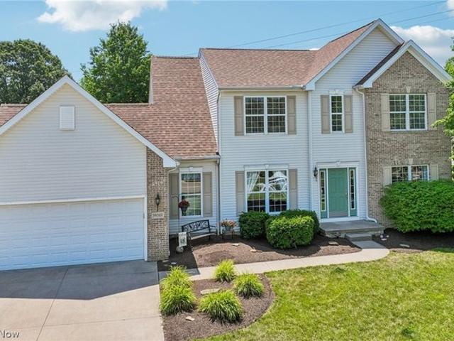 39301 Arlington Dr, Avon, OH 44011