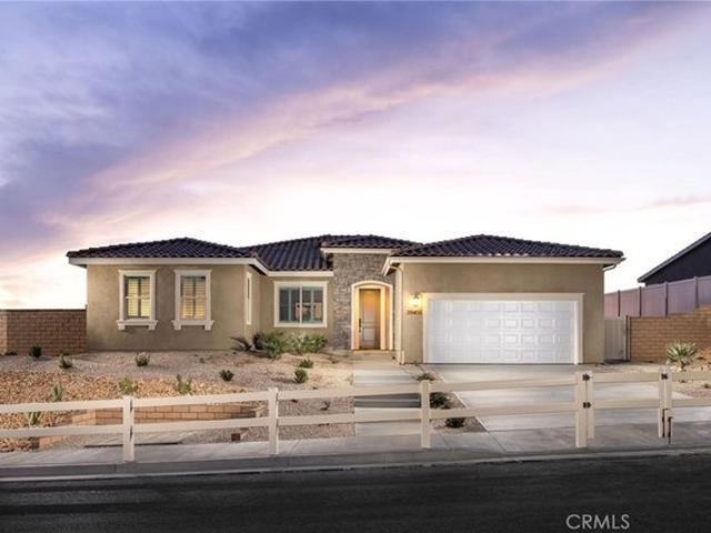 39302 Saddle Dr, Palmdale, CA 93551