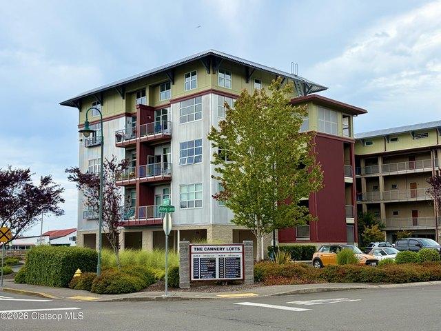 3930 Abbey Ln Unit 301A, Astoria, OR 97103
