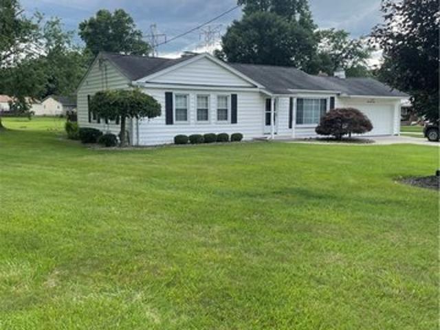 3930 Baymar Dr, Youngstown, OH 44511