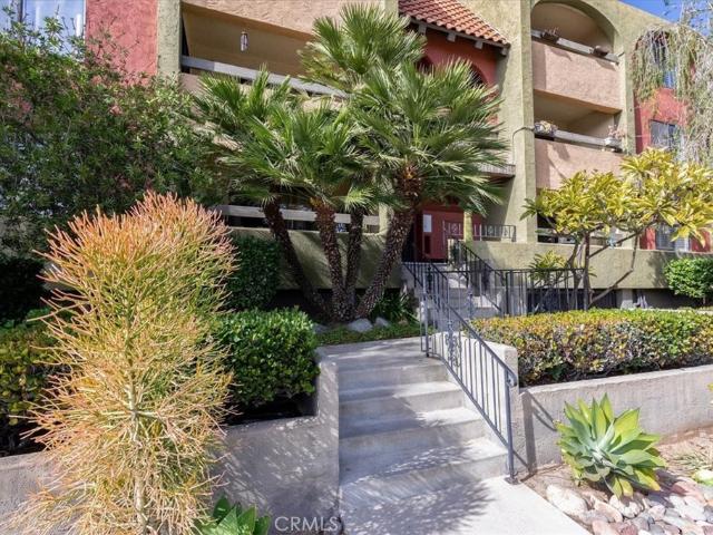 3930 Centre Street 107