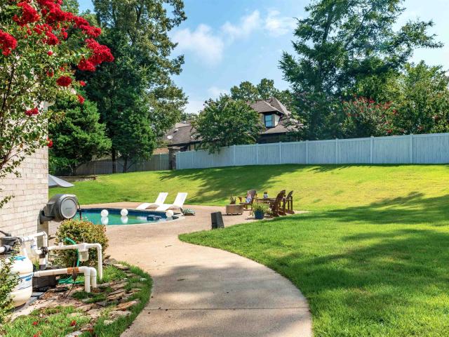 3930 pointe dr