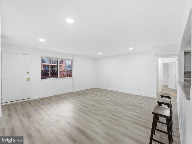 3930 Stone Gate Drive, Suitland, US, MD