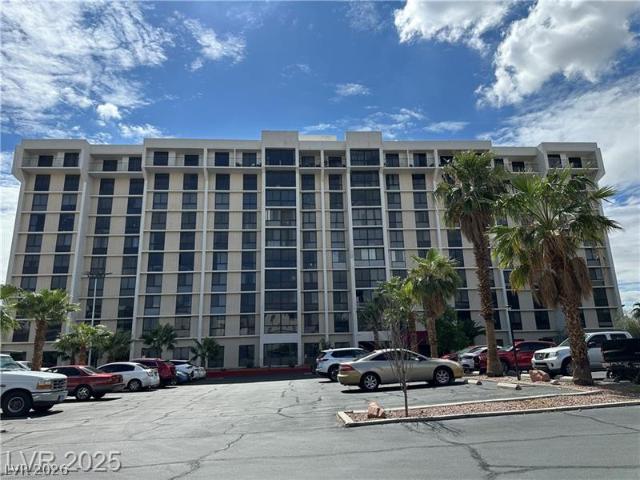 3930 S University Center Dr, Unit 409, Las Vegas, NV 89119 | MLS #2795