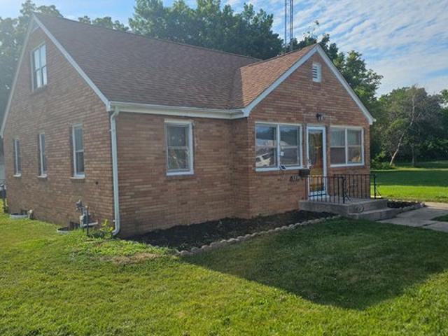 3930 30th Ave, Kenosha, WI 53144