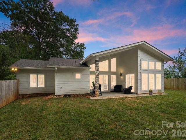 3931 Belshire Lane