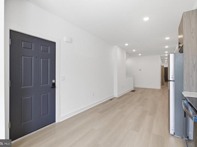 3931 Fairmount Ave #1