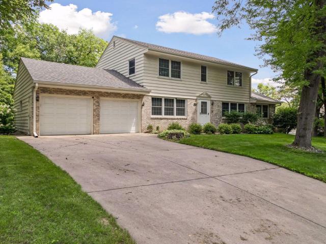 3931 Huntingdon Drive