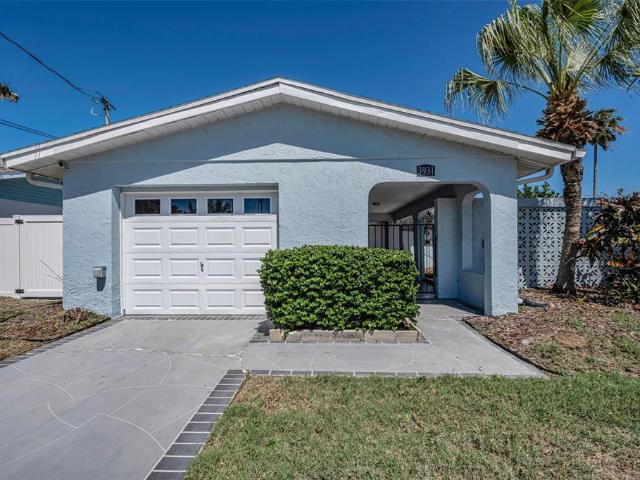 3931 Headsail Dr, New Port Richey, FL 34652 | MLS #TB8488 | Compass