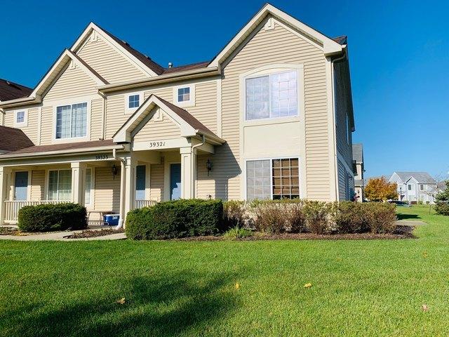 39321 N Melbourne Ct, Beach Park, IL 60083