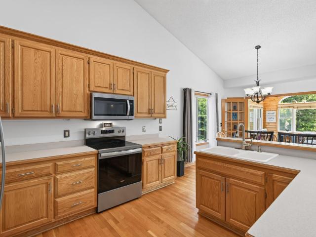3932 nd Lane NE