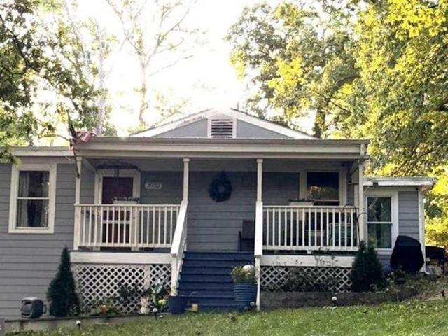 3932 Oakdale Cir, Triangle, VA 22172