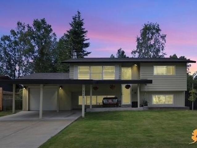 3932 Deborah Ln, Anchorage, AK 99504