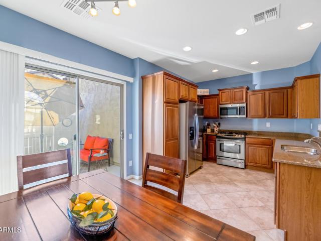 3932 e melinda drive
