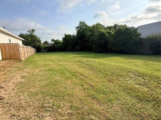 3932 Lee St, Greenville, TX 75401 | MLS #21260