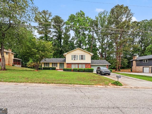 3932 Pinehurst Valley Drive