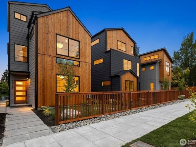 3932 S Angeline St, Seattle, WA 98118