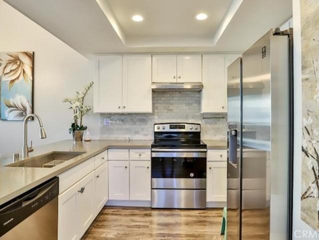 3932 W 5th St Apt 202, Santa Ana, CA 92703