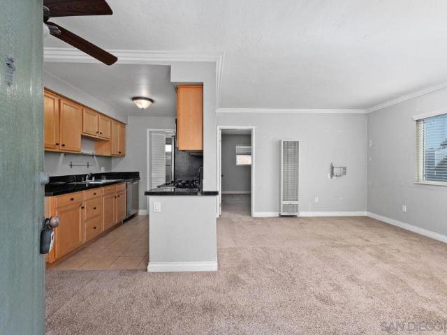 3932 9th Ave 18