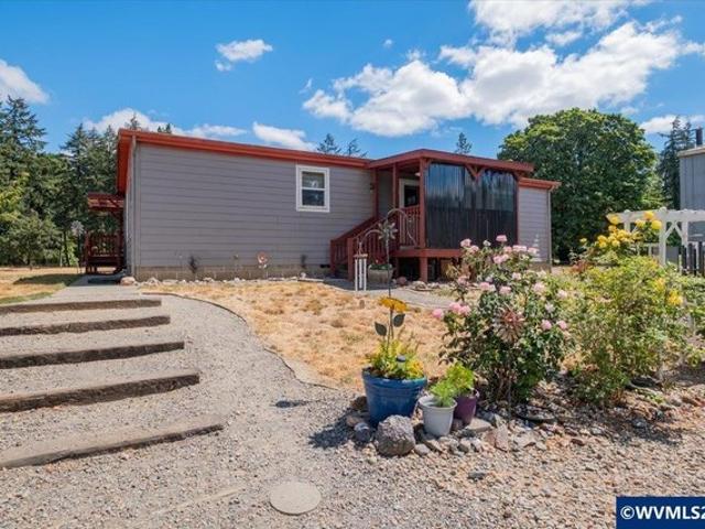 39331 Highway 99 E, Jefferson, OR 97352