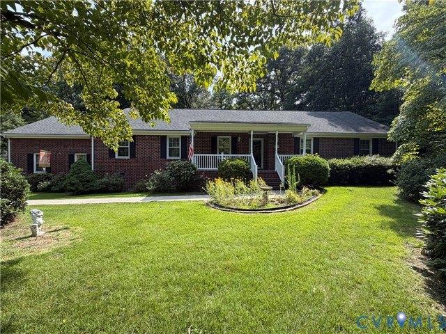 3933 Dunraven Rd, North Chesterfield, VA 23236
