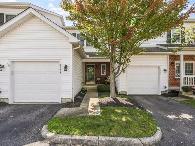 3933 Hill Park Rd, Hilliard, OH 43026