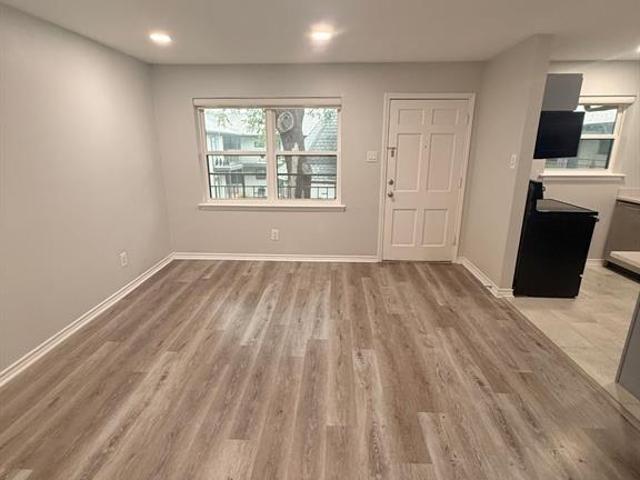 3933 Inwood Road # 2025