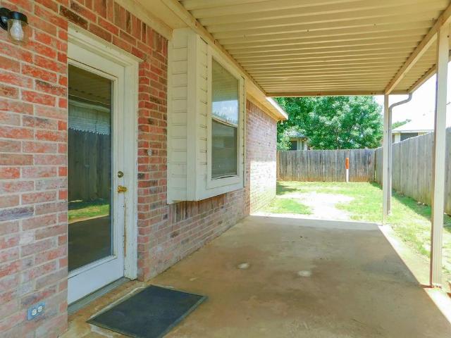 3933 Parkhaven Dr, Denton, TX 76210 | MLS #21167 | Compass