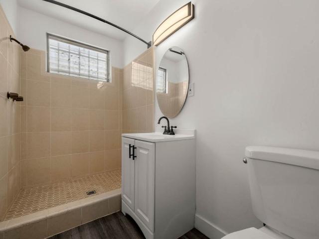 3933 3939 Nicolet Ave 1 Bedroom Apartment for Rent at 3933 Nicolet Ave, Los Angeles, CA 90008 Congress West