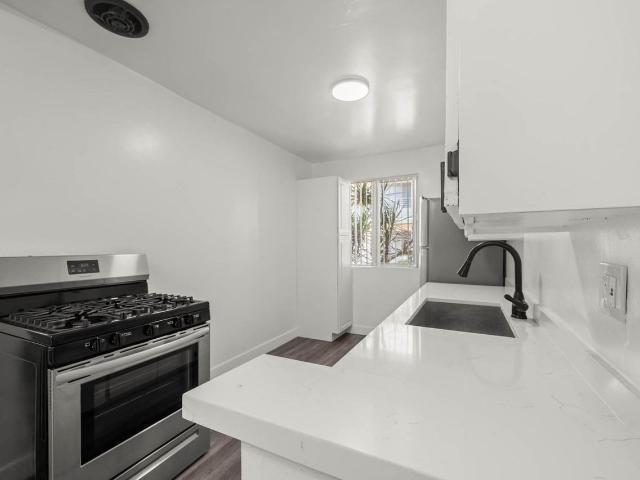 3933 3939 Nicolet Ave 2 Bedroom Apartment for Rent at 3933 Nicolet Ave, Los Angeles, CA 90008 Congress West
