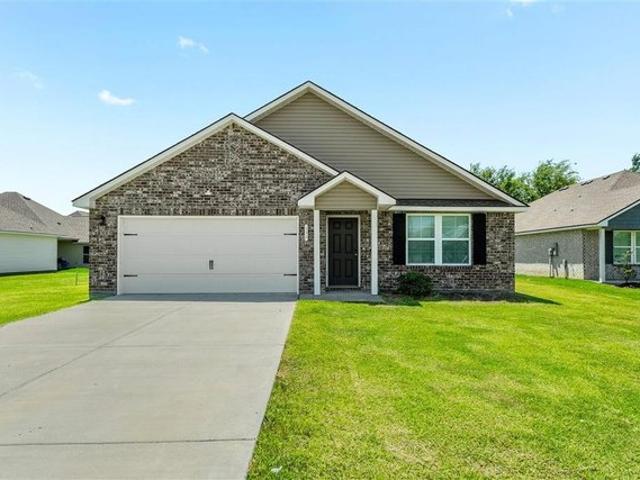 393 Garren Ln, Sulphur, LA 70665