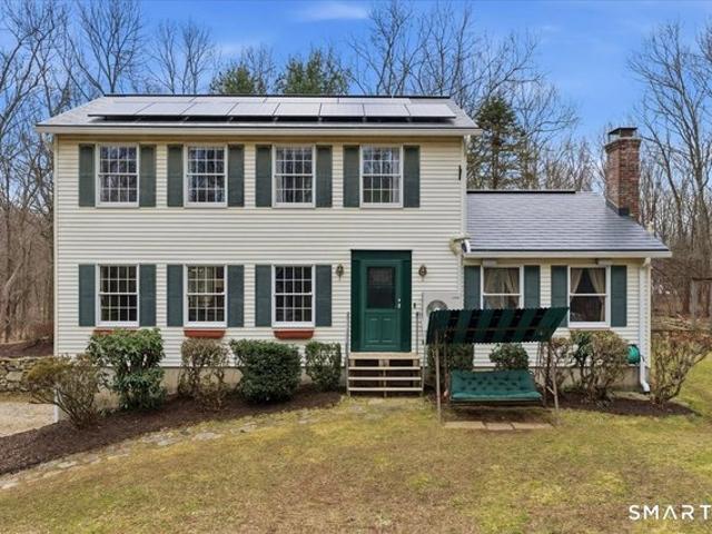 393 Forsyth Rd, Salem, CT 06420