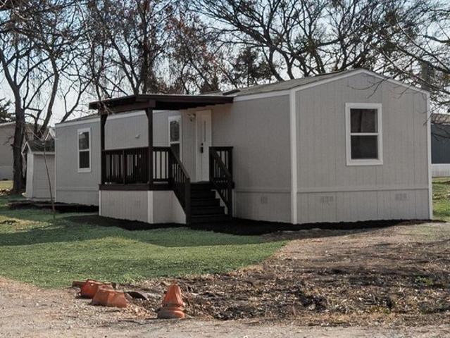 393 Knollwood Rd, Knollwood, TX 75092