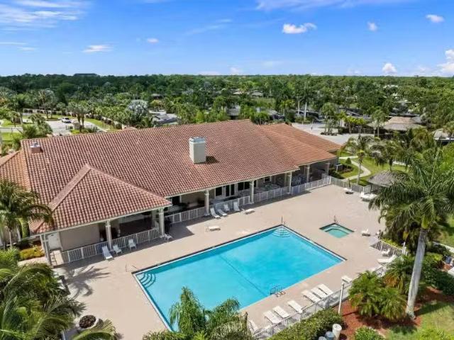 393 NW Boundary Dr, Port Saint Lucie, FL 34986 MLS RX 11076018