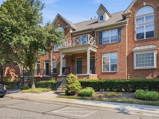 39444 Springwater Drive