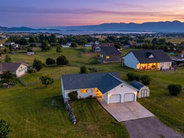 39445 Lakeview Dr, Polson, MT 59860
