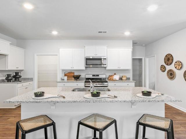 3944 Aberfeldy Lane
