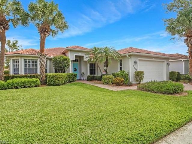 3944 Ruxton Rd, Naples, FL 34116