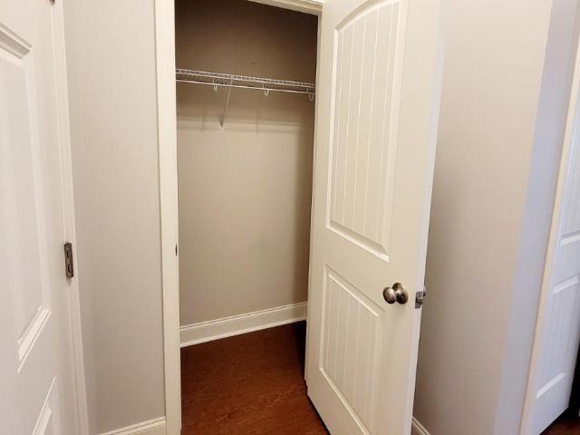 3944 Volkswalk Place