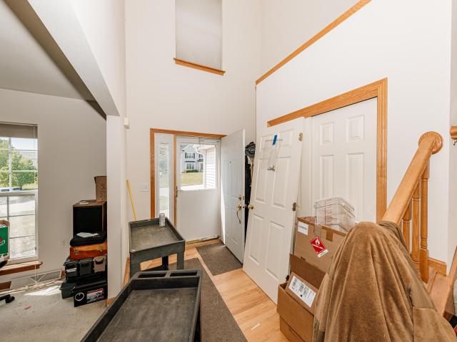 3944 W Valley View Dr