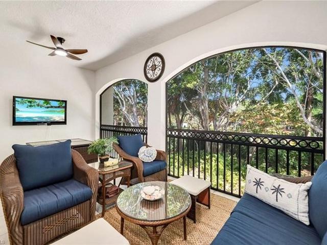 3945 Deer Crossing Ct Apt 202, Naples, FL 34114