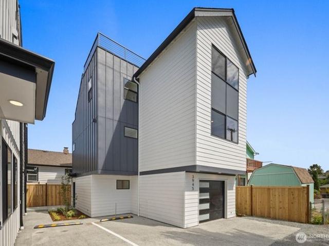 3945 S Morgan St, Seattle, WA 98118