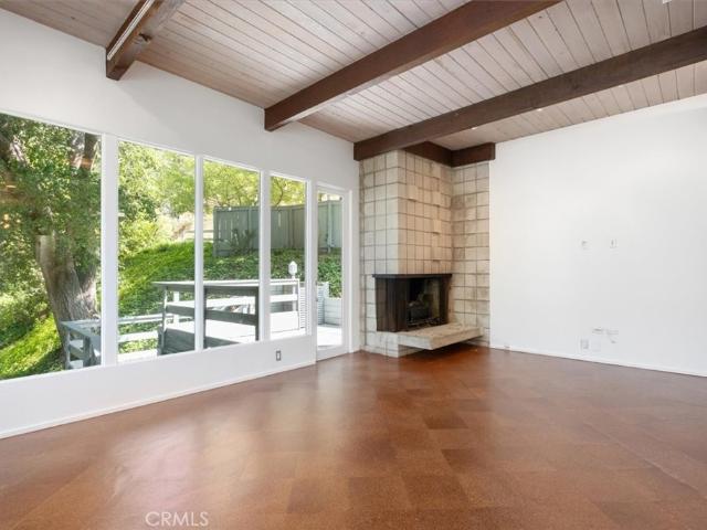 3946 Alta Mesa Drive