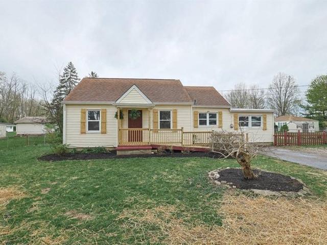 3947 Farrow Dr, Union Township, OH 45245