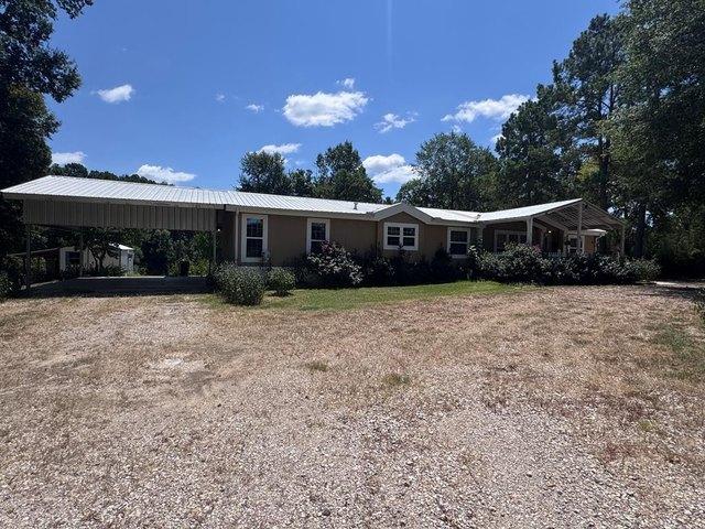 3947 FM 415, Timpson, TX 75975